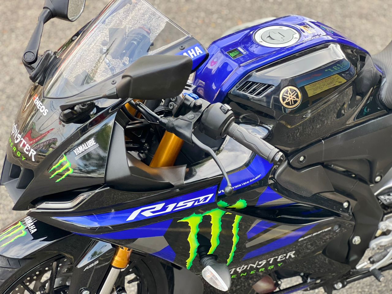 YAMAHA YZF-R15M MONSTER ENERGY EDITION 2024 - (MVS6513) - Motovistar